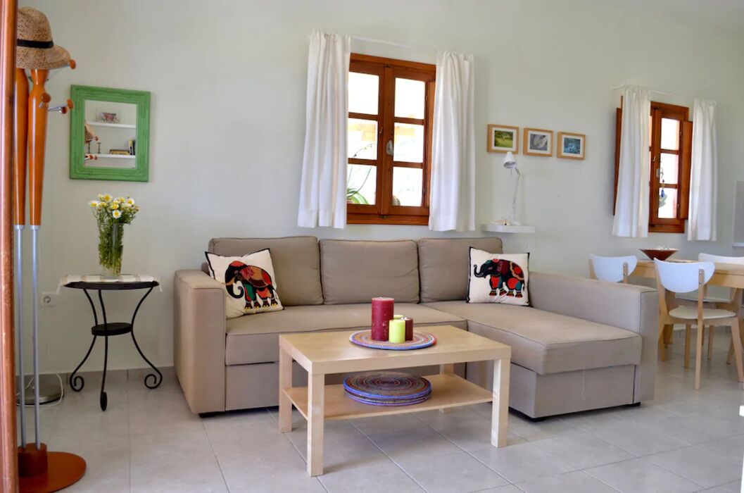 Absolute Peace In A Beautiful Setting - South Villa - 聖托里尼