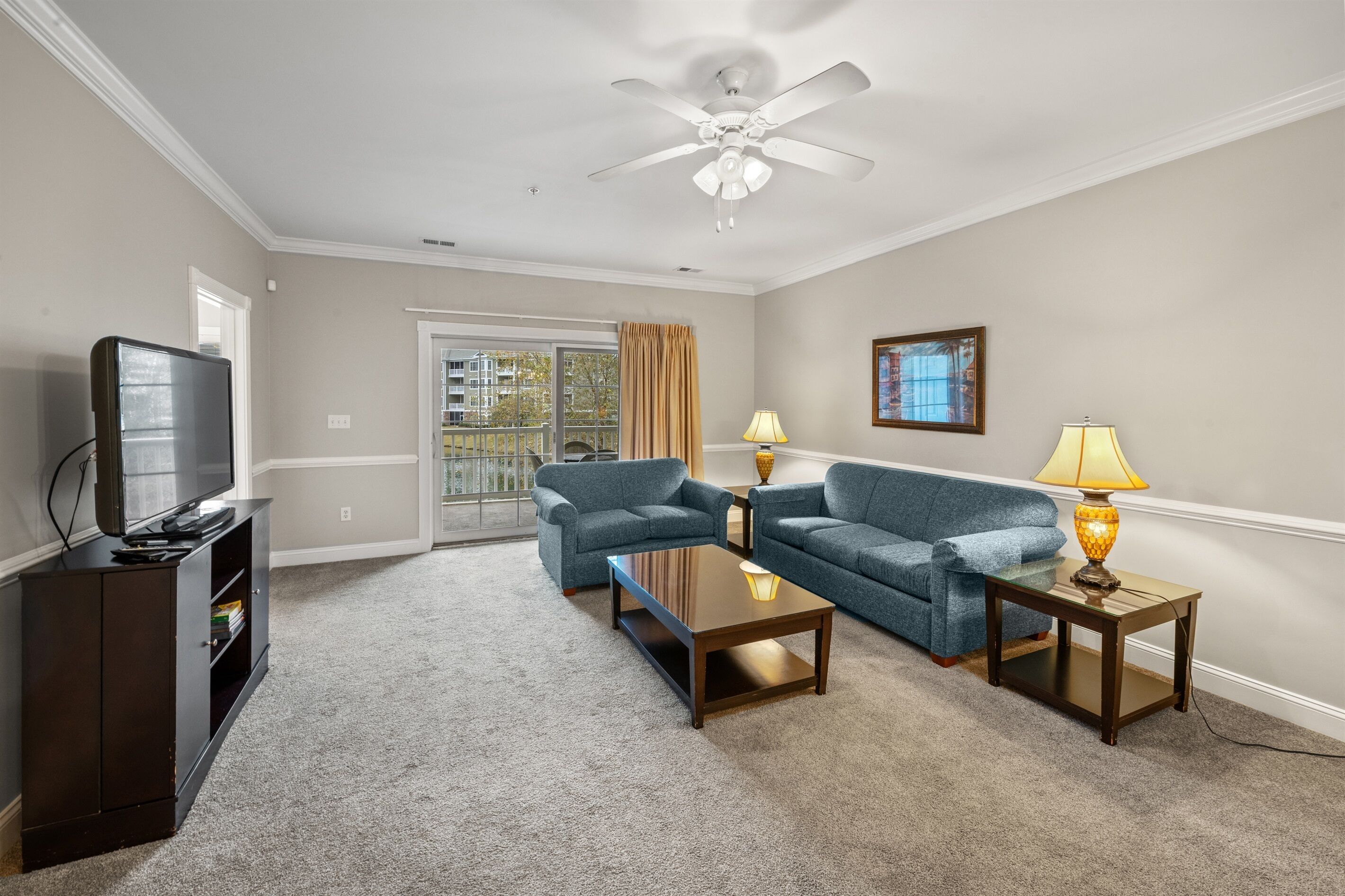 Magnolia Pointe 203 2nd Floor W/elevator, Pool