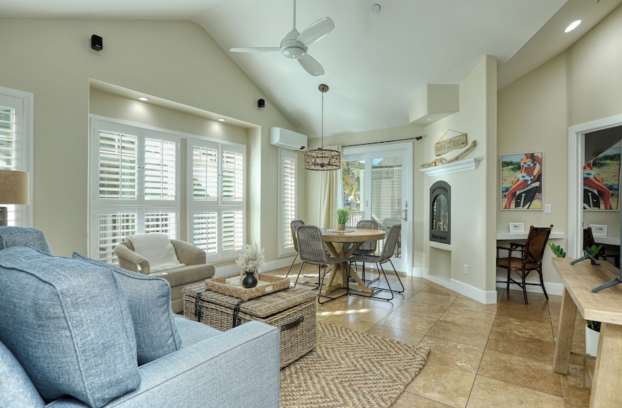 Landing Passage 1 Bdrm Beach Bungalow Relaxing And Steps From Beach - San Luis Obispo, CA