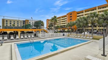 Apartamento em Condomínio Fechado, 2 quartos | Piscina