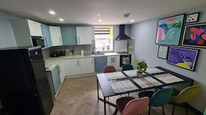 Apartamento luxo | Área de estar | Smart TV, Netflix, serviços de streaming