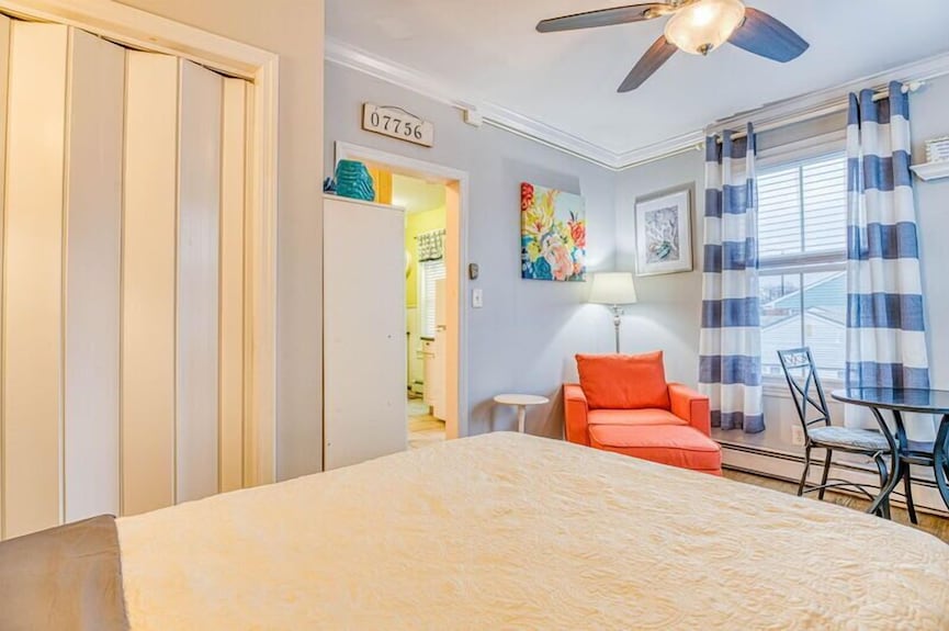 Beach Apartment #6 -Studio W/ Bathroom & Kitchen - Belmar, NJ