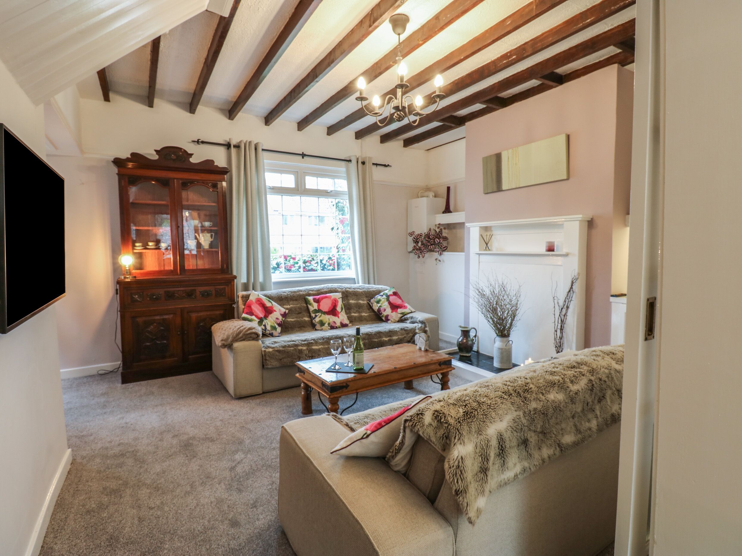 Rosewood Cottage, With A Garden In Durham - Northumberland