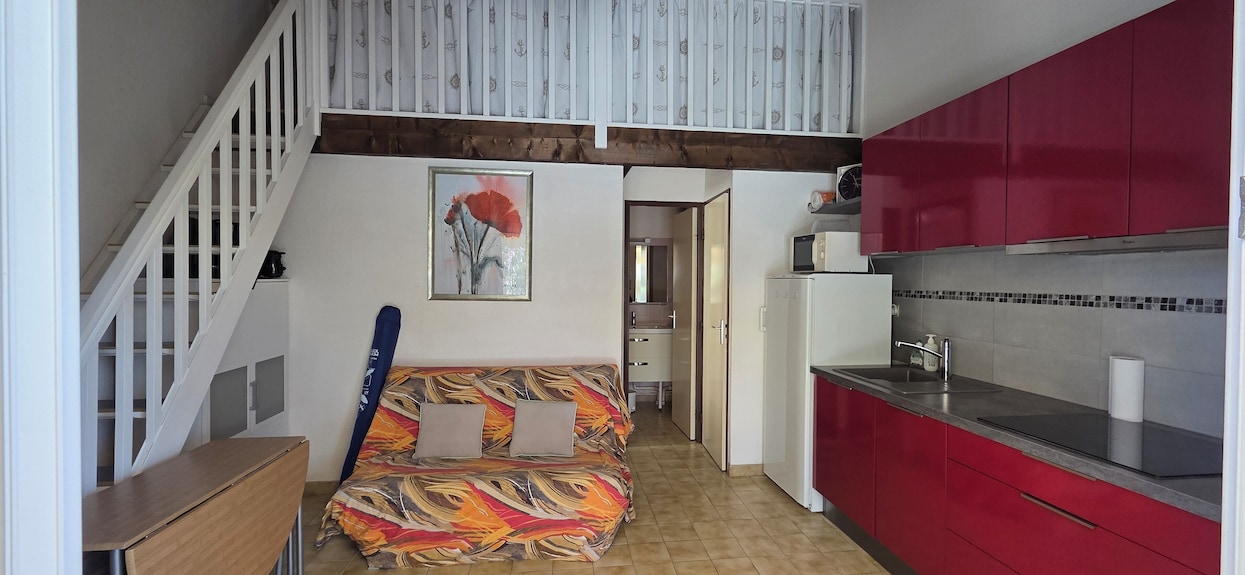 Charmante Petite Maison Dans Résidence Avec Piscine. - Narbonne