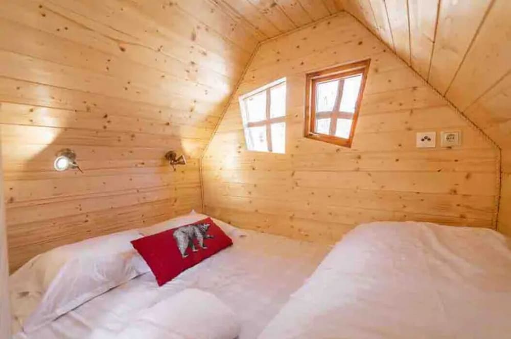 La Cabane Magique Des Fichettes - France
