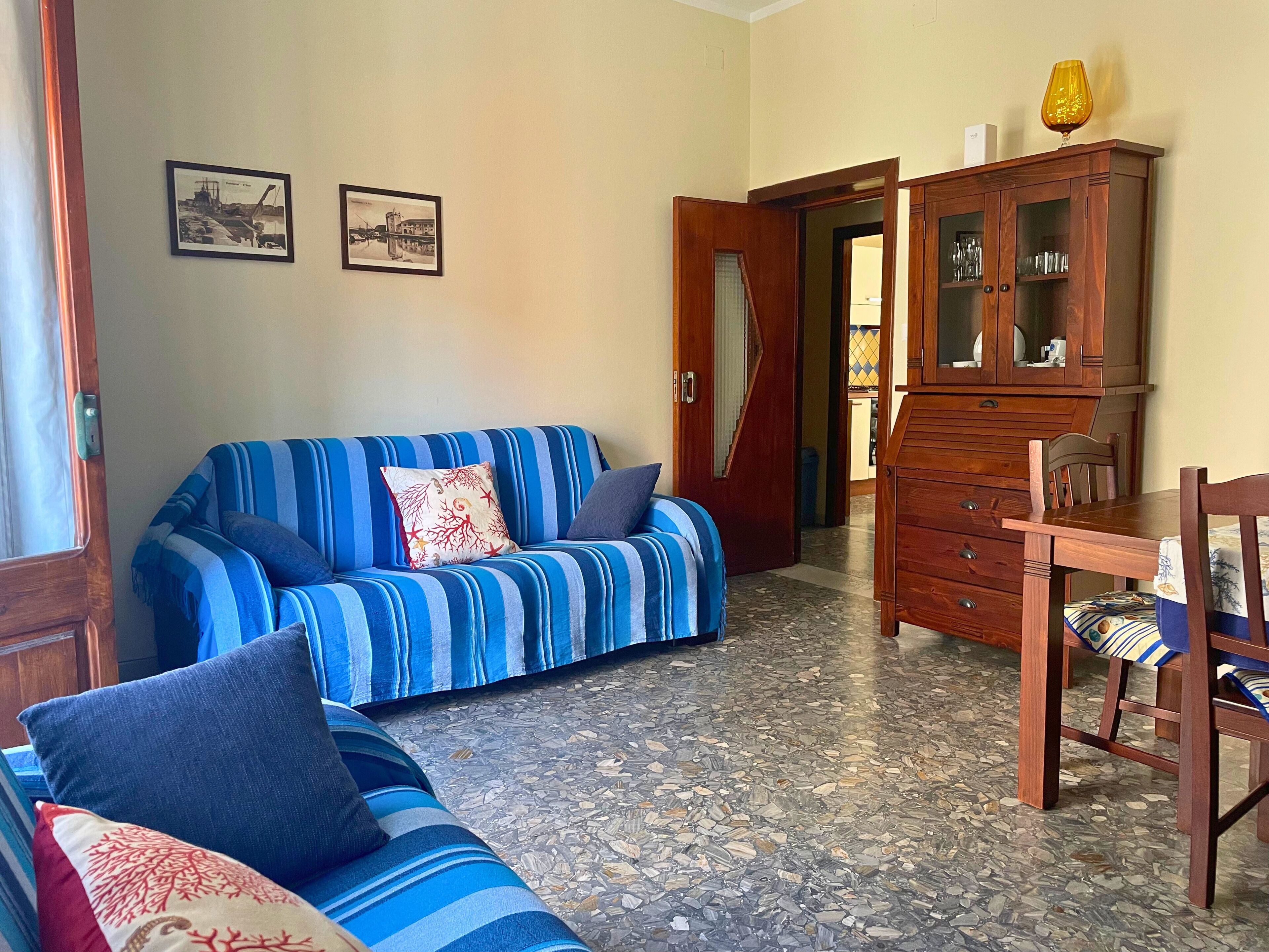 Emy Mare Apartment: Beaches Within A 5-minute Walk - Porto Torres