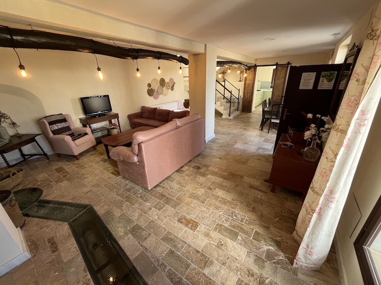 Villa Domínguez - Typical Andalusian Farmhouse (Wi-fi,bbq, Swimmingpool,relax) - ルセーナ