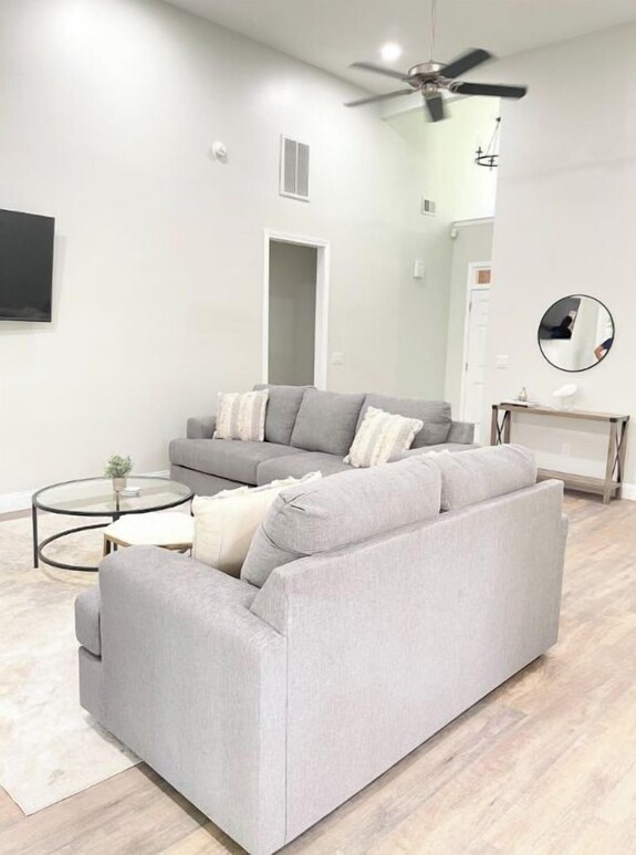 Modern 3br - Sleeps 8 - Eagle Pointe Home - Lake Bowen, SC