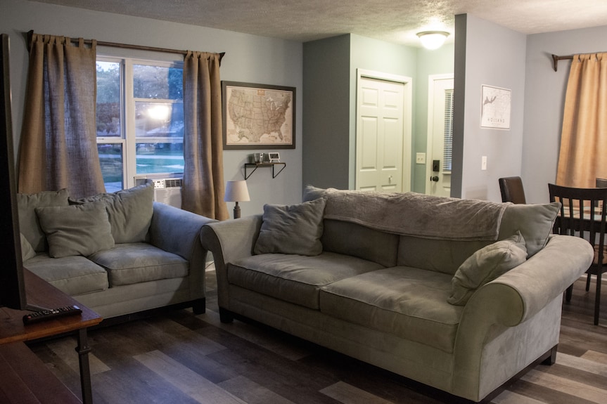 Freshly Remodeled 3-bedroom House Near The Lake! - Holland, MI