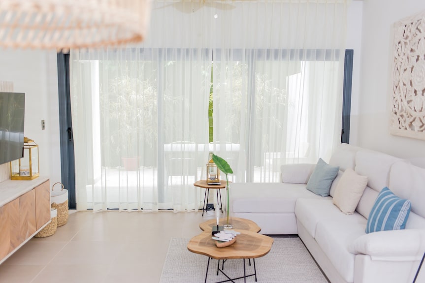 Luxury Apartment 2 Br/2 Bath Steps From Ocean - Caribbean