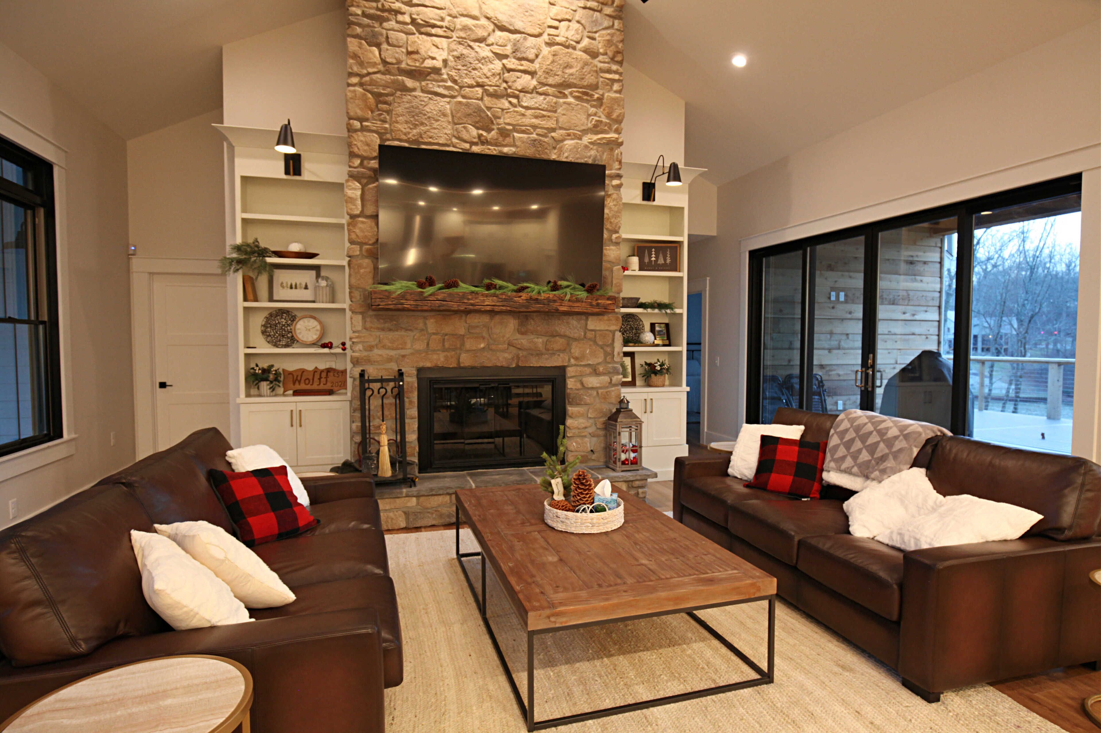 Modern Farmhouse Lake Vandalia - Vandalia Lake, IL