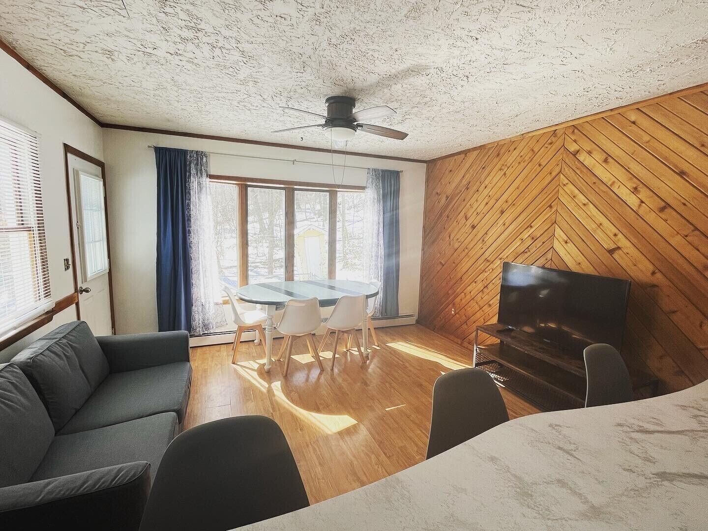 The Boro Bungalow - Rock Hill, NY