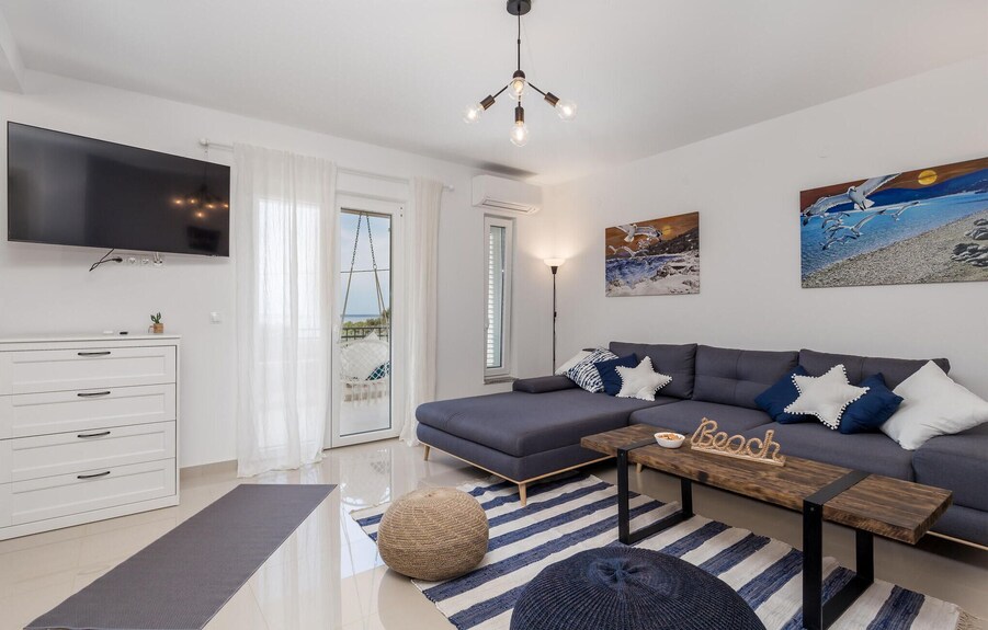 Stunning Home In Miholascica - Cres