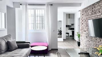 Apartamento Standard, casa de banho privativa | Lounge