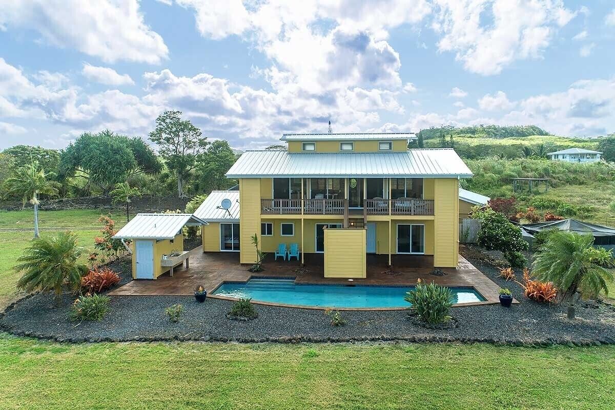 Isaac Hale Beach Park, Big Island