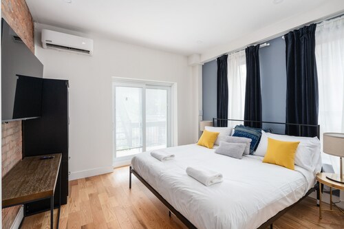 Plateau Mt Royal-mile End |3bdrs-2ba&parking - Montreal