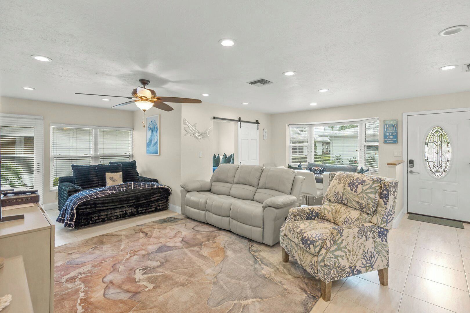 Crystal Sands Villa 16 - Private Beach - Siesta Key, FL