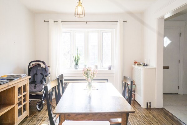 Charming Classic 3br Dc Rowhouse - Kensington, MD