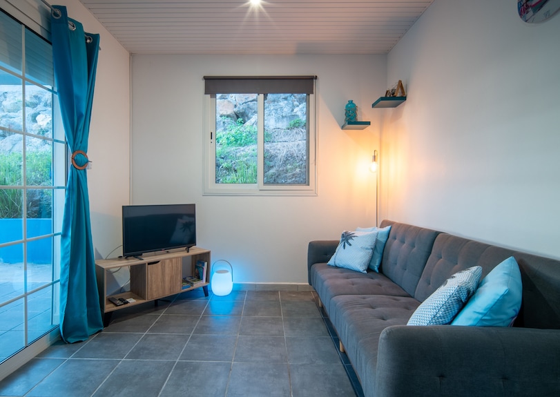 Lanati Bungalow With Private Pool & Sea View - Martinique