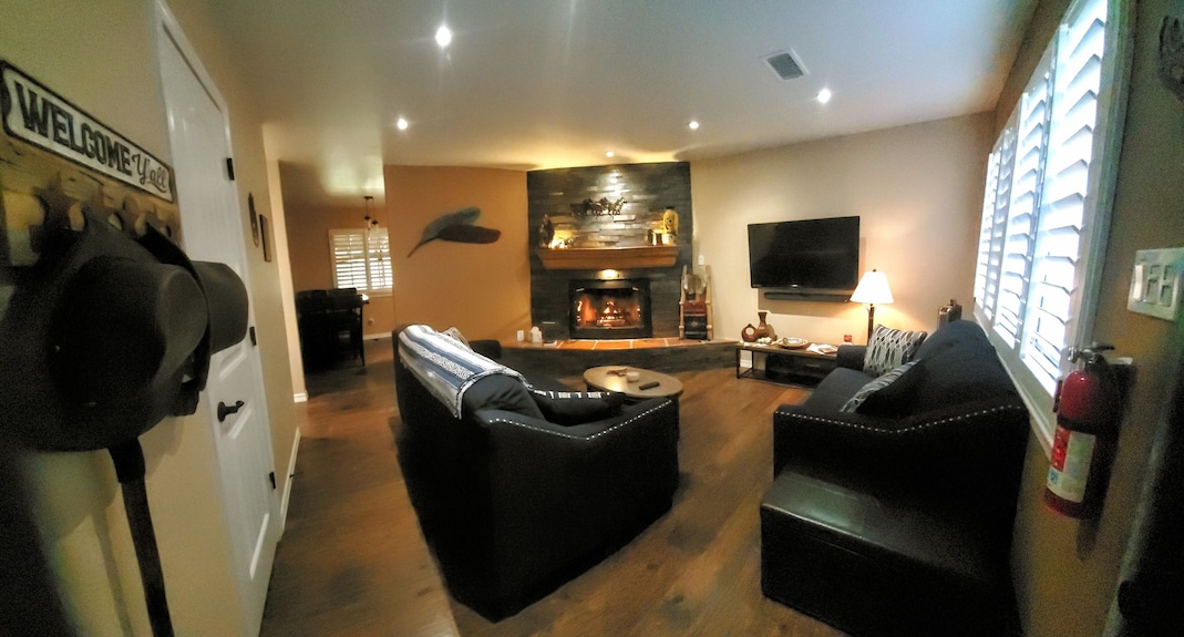 Tranquil Views & Walking Distance To Mid Town! - Ruidoso, NM