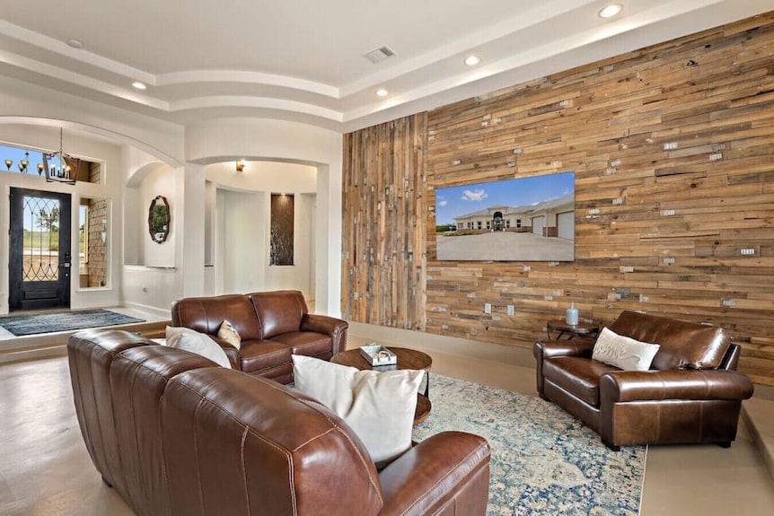 ** New 5 Star Hill Country Retreat ** - Dripping Springs, TX