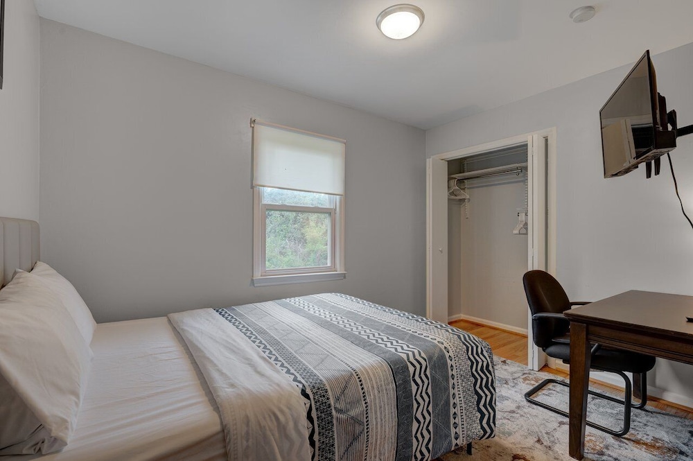 Shirley St 3br @ Duke Medical Campus - Durham, NC