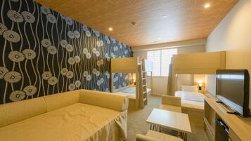 Quarto Familiar, não fumadores | Ferro/tábua de engomar, Wi-fi grátis, roupa de cama fornecida
