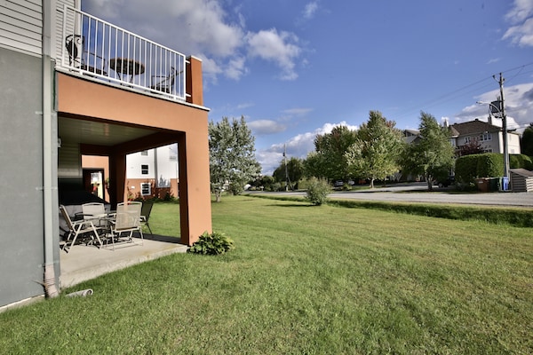 Condo Club Azur Magog Pour Petite Famille - Magog