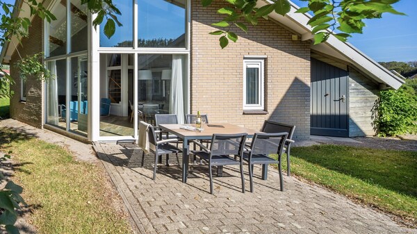 Bungalow Near North Sea Beach With Garden - Domburg