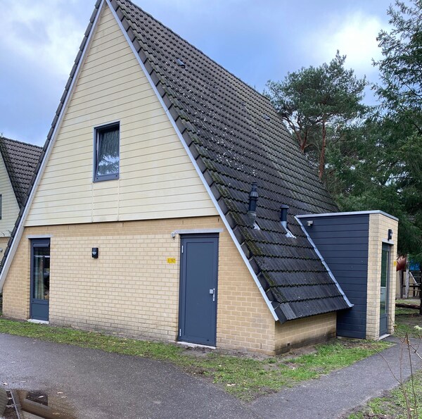 Holiday Home Near Biesbosch & Breda - Breda