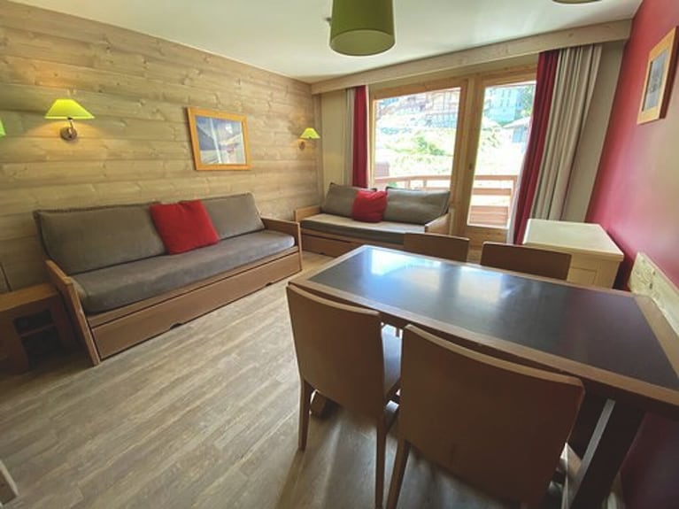 Appartement Skis Aux Pieds Avec Parking à La Tania - Courchevel