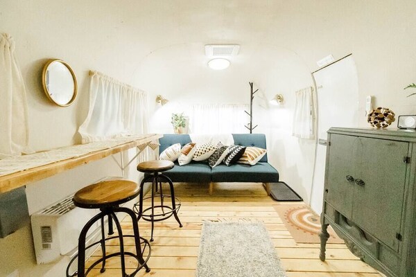 Glamping Horse Ranch Sleeps 28 - Spicewood, TX