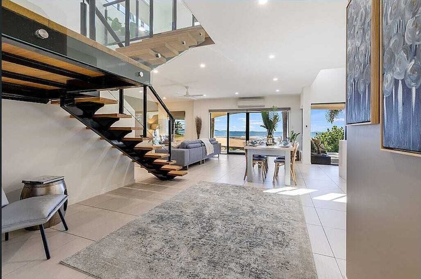 Beachfront Living - Mackay