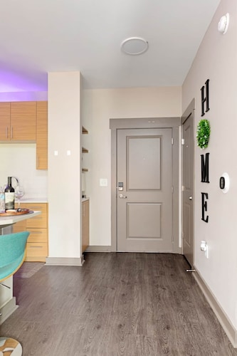 1br/1ba, Pool, Uptown,wine, 5 Mins To Stadiums_208 - Charlotte, NC