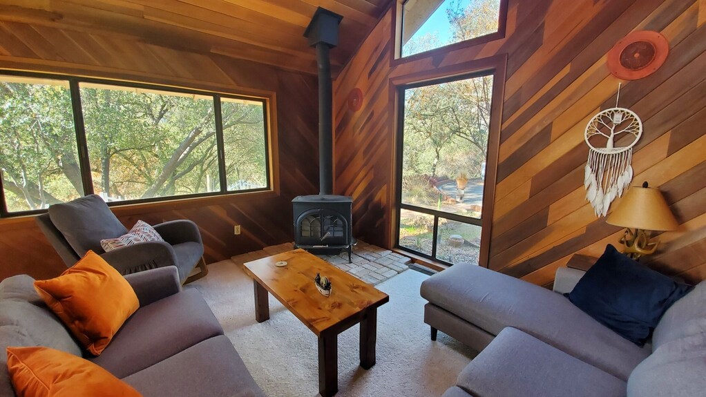 Private House Close To Sequoia National Park With Pool And Private River Access - Kings Canyon National Park