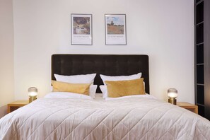Suíte | Escrivaninha, quartos à prova de som, Wi-Fi de cortesia, roupa de cama