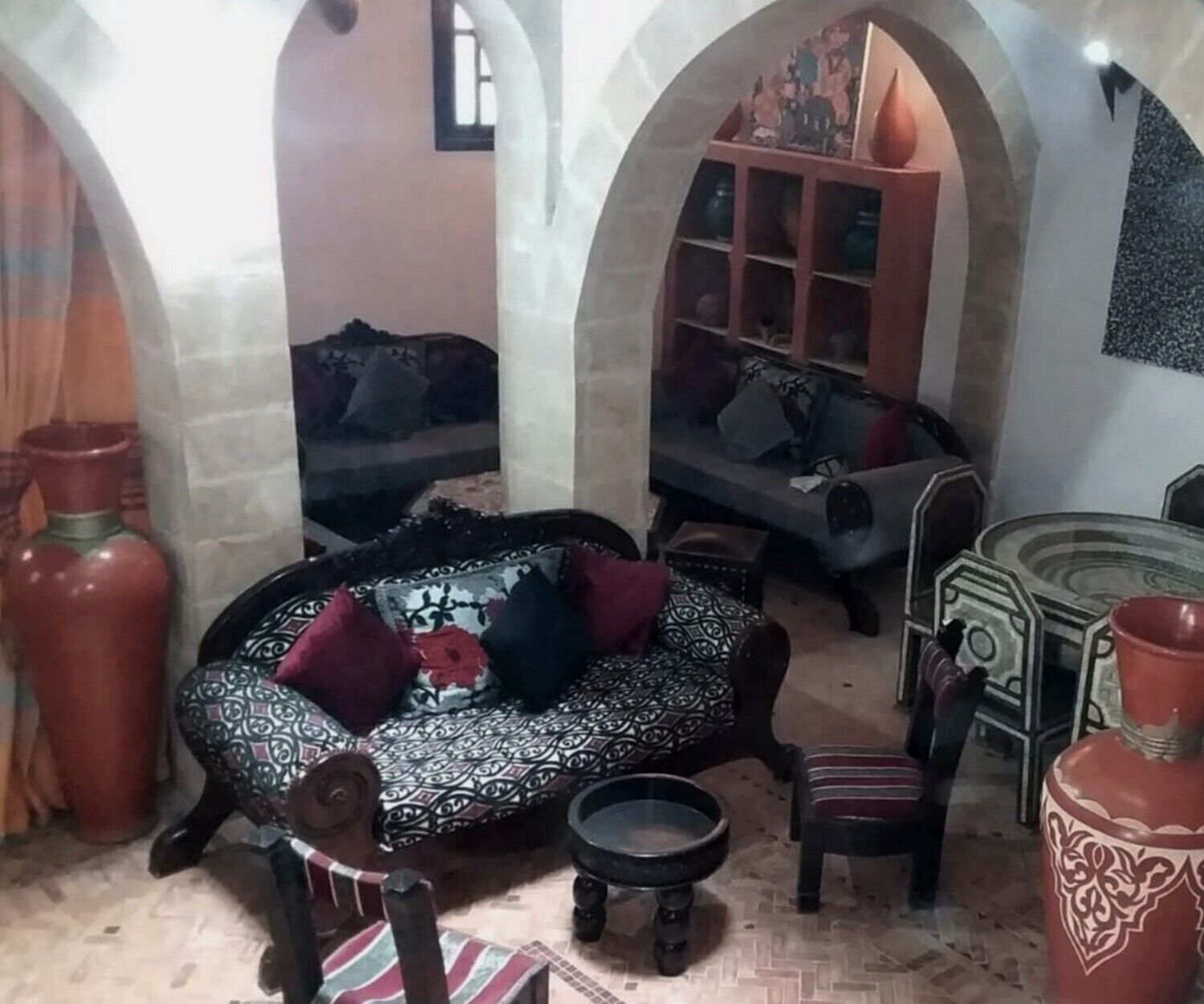 Traditional Riad In The Heart Of The Medina Of Essaouira - As-Suwajra