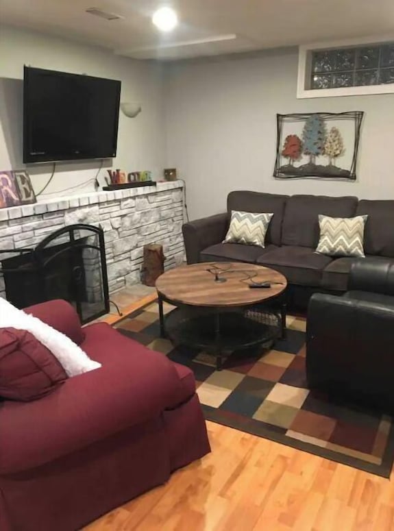 Bungalow With Hidden Room Behind Bookcase Door And No Cleaning Fees - Spokane, WA