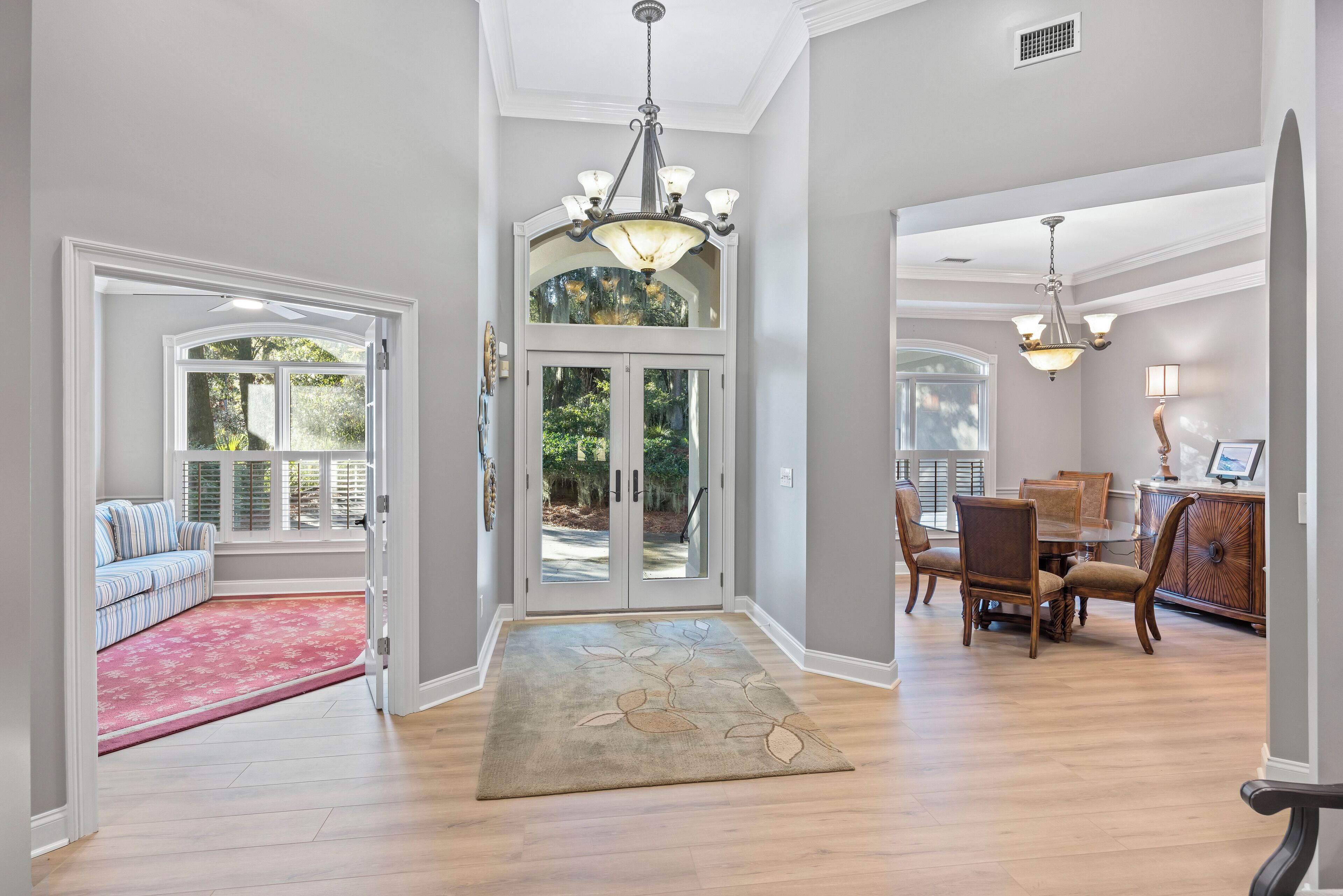 Spacious Seabrook Home- Golf Views! Club & Lake House Access - Seabrook Island, SC