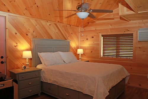 Dragonfly Cottage On Beautiful Mountainview Lake - Sunapee, NH