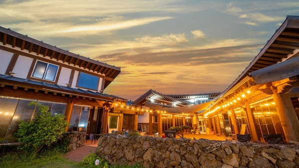 Jeju Bijasupgil15 Pension - Jeju