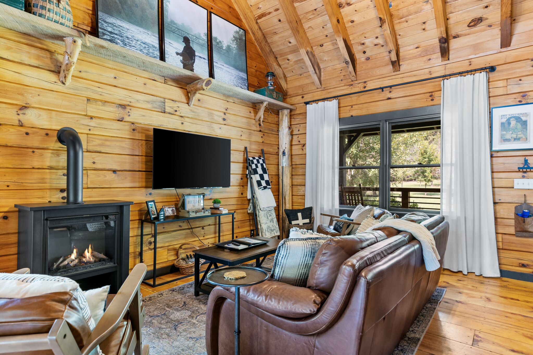 Private Dock On The Toccoa River, Screened Porch - Mineral Bluff, GA