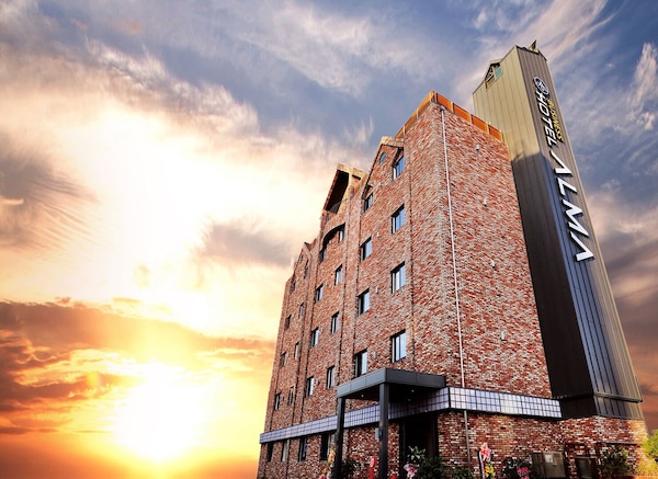 Alma Business Hotel - Anseong-si