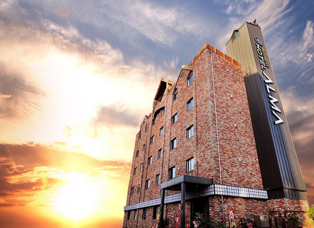 Alma Business Hotel - Anseong-si