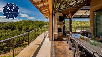 The Reserve At Lake Travis, Edgewater Beach Vacation Rentals: house ...