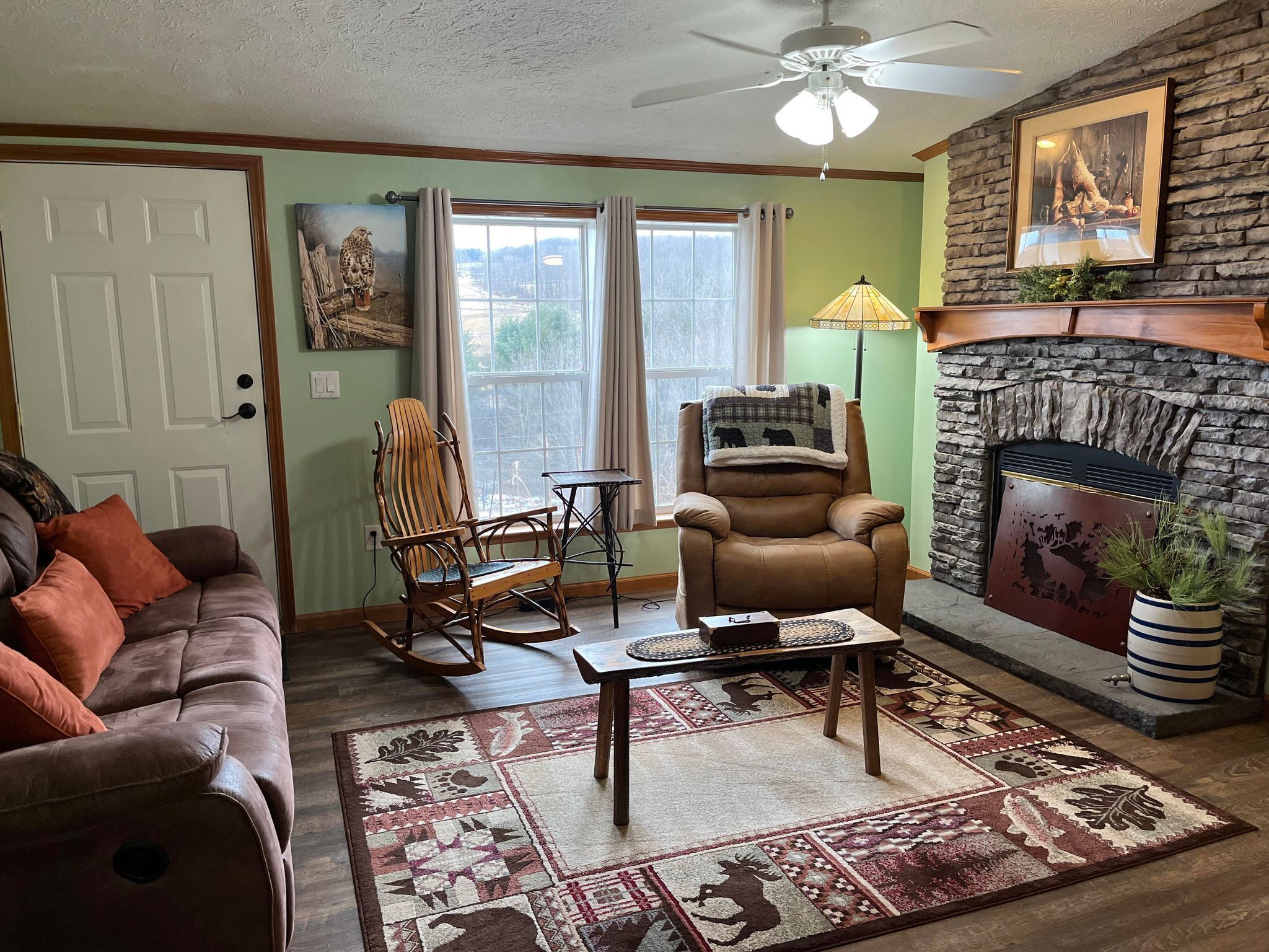 Redtail Haven: Your Gateway To Nature's Bounty - Knoxville, PA