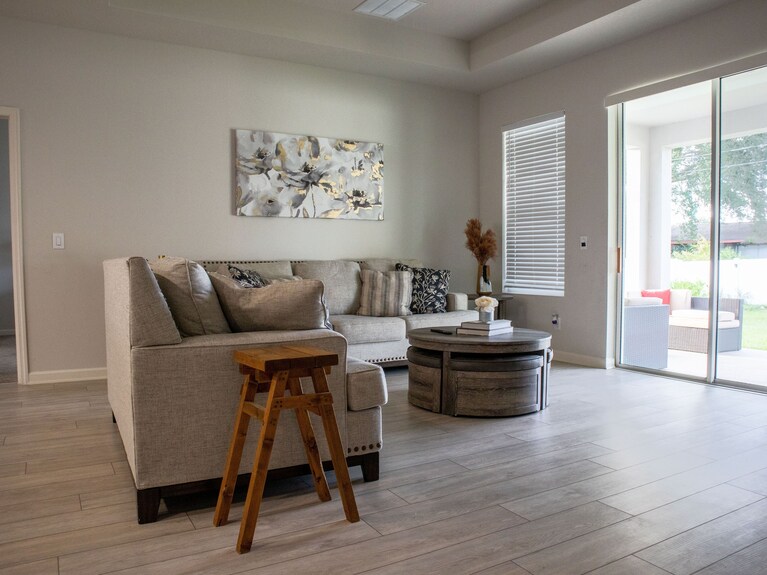 Modern Home In Palm Bay - Melbourne, FL