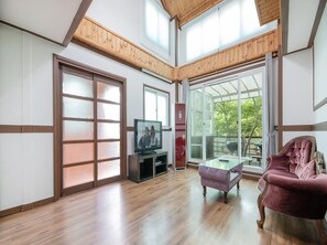 Quarto básico, 2 quartos (B-101 (PET)) | 1 quarto, Wi-Fi de cortesia