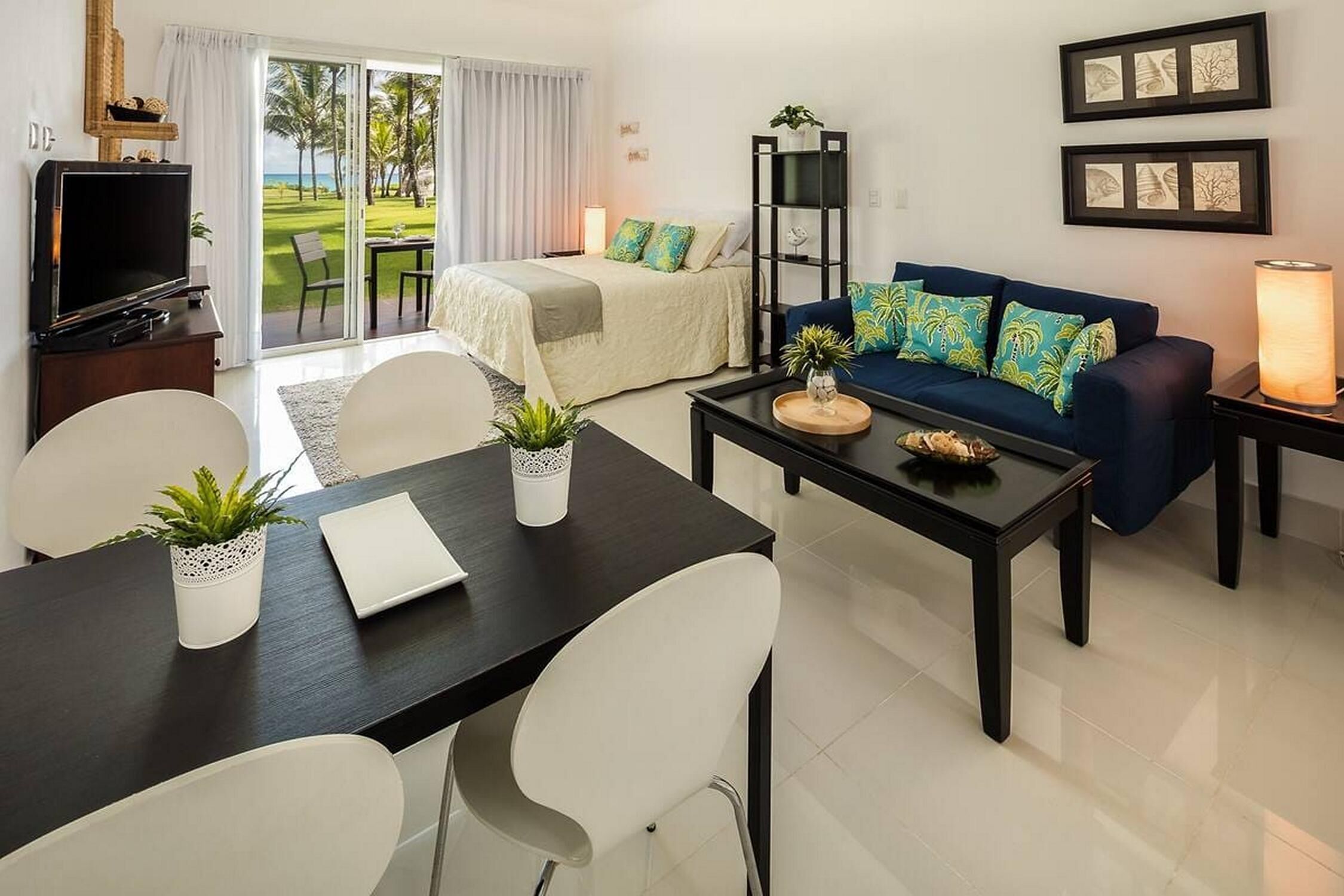 Beachfront Nest For Snowbirds - Cabarete