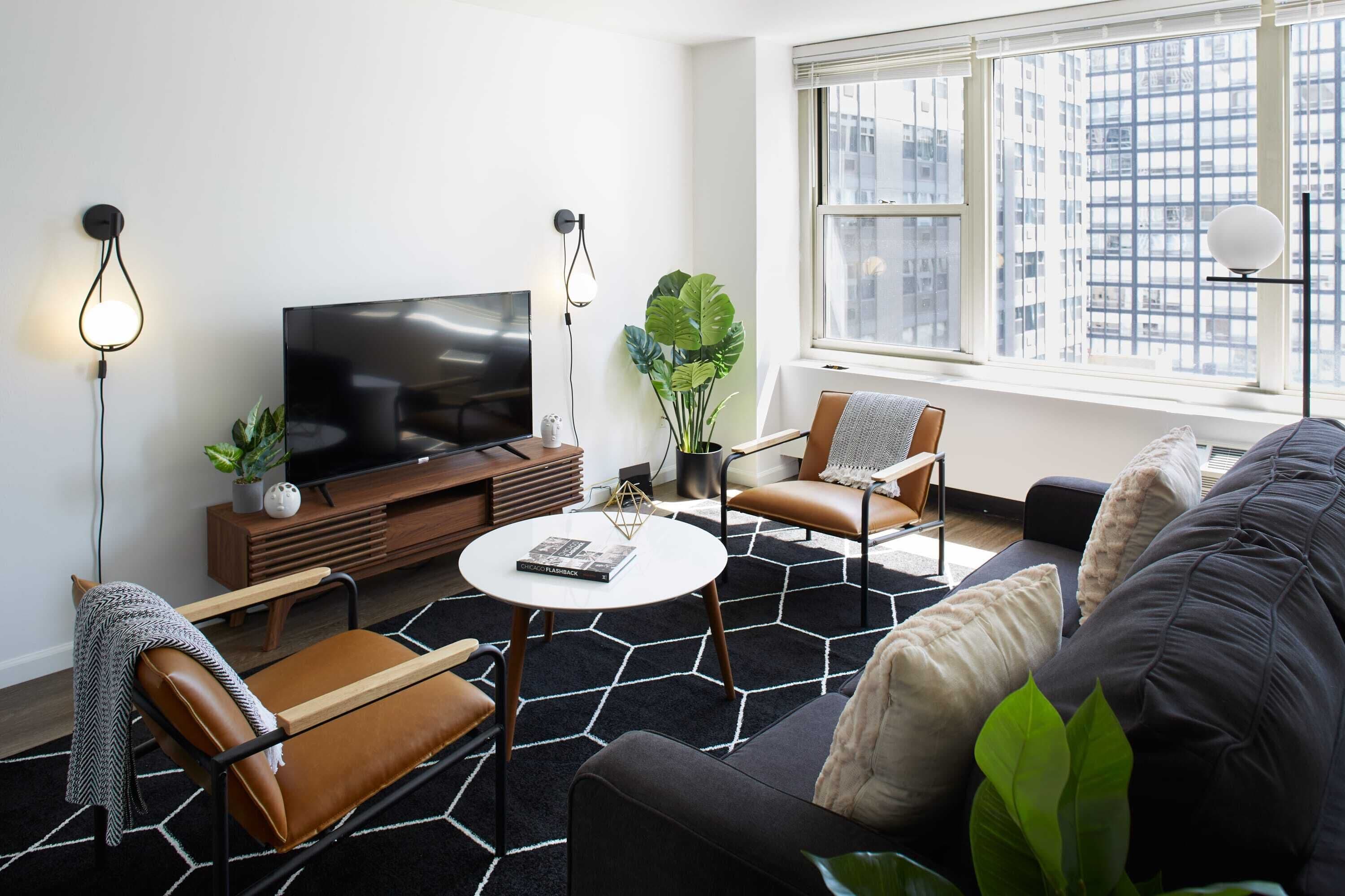 Spectacular Penthouse Corner 2br In Streeterville | Roof Deck | Lake Views - South Loop - Chicago